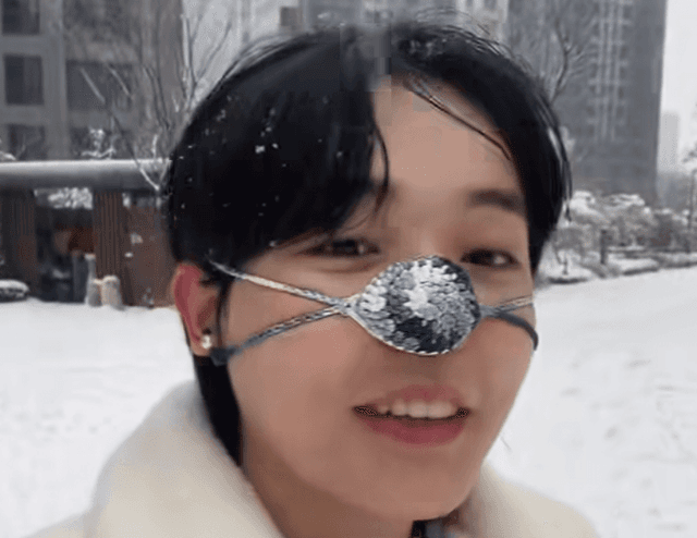 La tendance de cet hiver en Corée du Sud : le cache-nez pour se ...