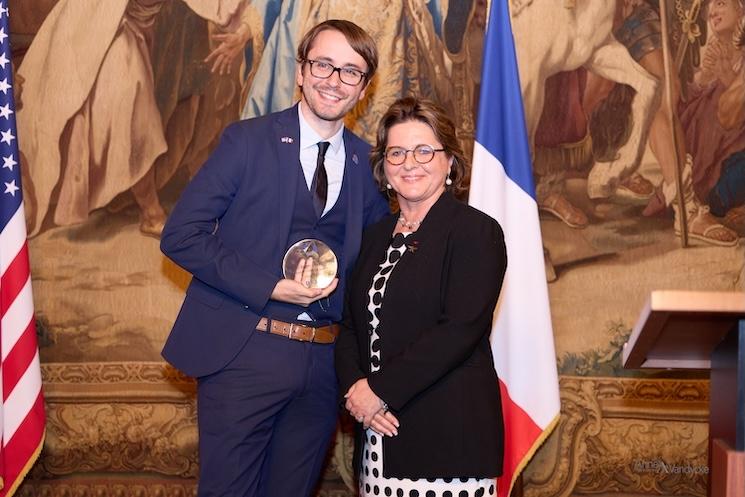 Des trophées en version XXL pour célébrer le rayonnement français aux ...